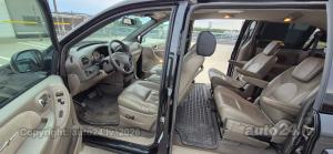 Black Chrysler Grand Voyager 2007 in Tallinn, with an engine capacity of 2.80 L and mileage of 270 thousand km for 2999 €, photo 10 on AUTOMOTO.COM.LV