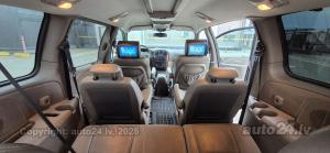Black Chrysler Grand Voyager 2007 in Tallinn, with an engine capacity of 2.80 L and mileage of 270 thousand km for 2999 €, photo 12 on AUTOMOTO.COM.LV