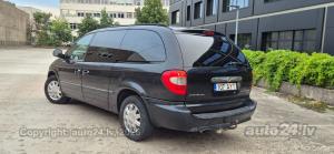 Black Chrysler Grand Voyager 2007 in Tallinn, with an engine capacity of 2.80 L and mileage of 270 thousand km for 2999 €, photo 26 on AUTOMOTO.COM.LV