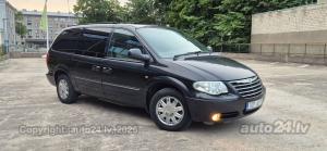 Black Chrysler Grand Voyager 2007 in Tallinn, with an engine capacity of 2.80 L and mileage of 270 thousand km for 2999 €, photo 28 on AUTOMOTO.COM.LV