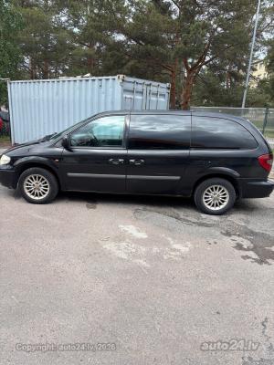 Melns Chrysler Grand Voyager 2007 Tallina, ar dzinēja tilpumu 2.80 L un nobraukumu 263 tūkst. km par 1300 €, foto 6 vietnē AUTOMOTO.COM.LV