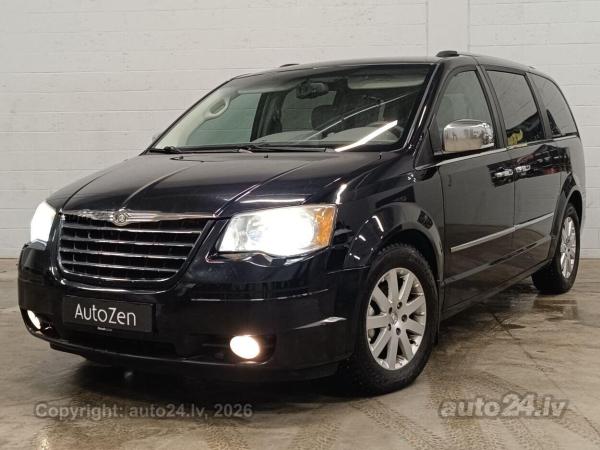 Black Chrysler Grand Voyager 2008 in Tallinn, with an engine capacity of 2.80 L and mileage of 272 thousand km for 3995 €, photo 1 on AUTOMOTO.COM.LV
