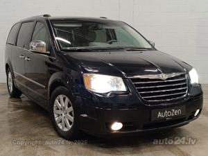 Black Chrysler Grand Voyager 2008 in Tallinn, with an engine capacity of 2.80 L and mileage of 272 thousand km for 3995 €, photo 3 on AUTOMOTO.COM.LV