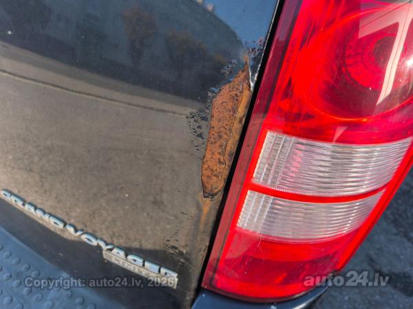Крайслер Гранд Вояджер 2010 в Таллин на AUTOMOTO.COM.LV Черный Крайслер Гранд Вояджер 2010 в Таллин, объемом двигателя 2.80 л и пробегом 223 тыс. км за 3300 €, фото 6 на AUTOMOTO.COM.LV