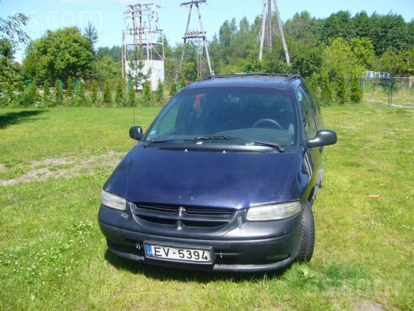 Zils Chrysler Grand Voyager 1997 Rīga, ar dzinēja tilpumu 3.80 L un nobraukumu 570 tūkst. km par 990 €, foto 4 vietnē AUTOMOTO.COM.LV