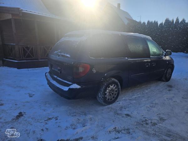 Zils Chrysler Grand Voyager 2005 Vilkaviškis, ar dzinēja tilpumu 2.80 L un nobraukumu 2 tūkst. km par 770 €, foto 6 vietnē AUTOMOTO.COM.LV