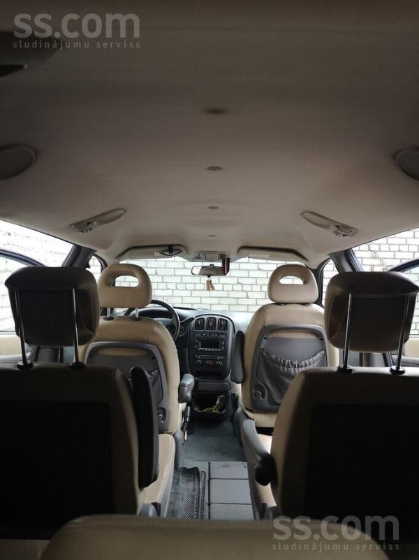 Blue Chrysler Grand Voyager 2006 in Jelgava, with an engine capacity of 2.80 L and mileage of 0 thousand km for 2200 €, photo 10 on AUTOMOTO.COM.LV