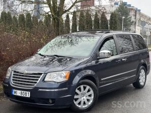 Zils Chrysler Grand Voyager 2008 Jelgava, ar dzinēja tilpumu 2.80 L un nobraukumu 331 tūkst. km par 4500 €, foto 8 vietnē AUTOMOTO.COM.LV