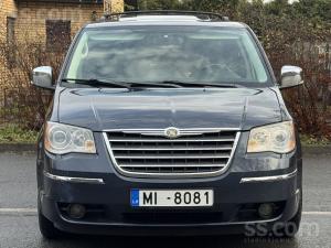 Zils Chrysler Grand Voyager 2008 Jelgava, ar dzinēja tilpumu 2.80 L un nobraukumu 331 tūkst. km par 4500 €, foto 9 vietnē AUTOMOTO.COM.LV