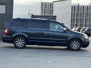 Blue Chrysler Grand Voyager 2008 in Vilnius, with an engine capacity of 2.80 L and mileage of 203 thousand km for 2500 €, photo 2 on AUTOMOTO.COM.LV
