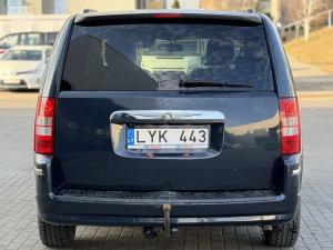 Blue Chrysler Grand Voyager 2008 in Vilnius, with an engine capacity of 2.80 L and mileage of 203 thousand km for 2500 €, photo 4 on AUTOMOTO.COM.LV