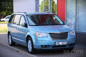 Синий Крайслер Гранд Вояджер 2008 в Рига, объемом двигателя 3.80 л и пробегом 300 тыс. км за 2695 €, фото 5 на AUTOMOTO.COM.LV