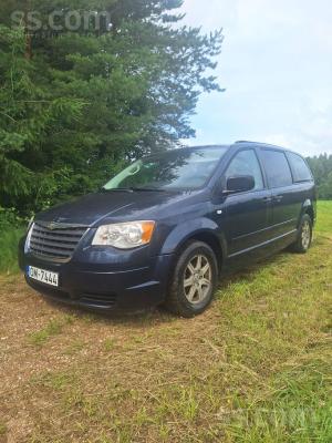 Zils Chrysler Grand Voyager 2009 Kuldīga, ar dzinēja tilpumu 2.80 L un nobraukumu 0 tūkst. km par 2550 €, foto  vietnē AUTOMOTO.COM.LV