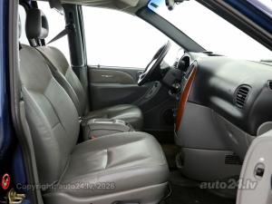 Zils Chrysler Grand Voyager 2005 Tallina, ar dzinēja tilpumu 2.80 L un nobraukumu 277 tūkst. km par 699 €, foto 6 vietnē AUTOMOTO.COM.LV