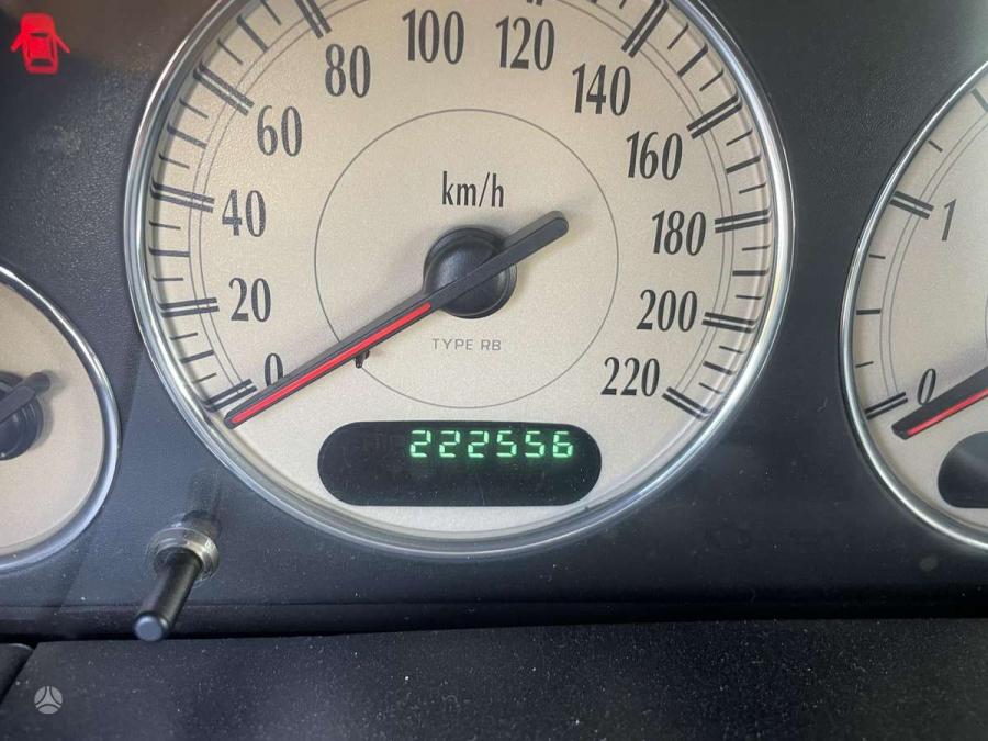 Brūns Chrysler Grand Voyager 2005 Radviliškis, ar dzinēja tilpumu 2.78 L un nobraukumu 223 tūkst. km par 2100 €, foto 12 vietnē AUTOMOTO.COM.LV