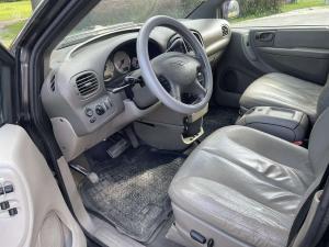 Brūns Chrysler Grand Voyager 2005 Radviliškis, ar dzinēja tilpumu 2.78 L un nobraukumu 223 tūkst. km par 2100 €, foto 14 vietnē AUTOMOTO.COM.LV
