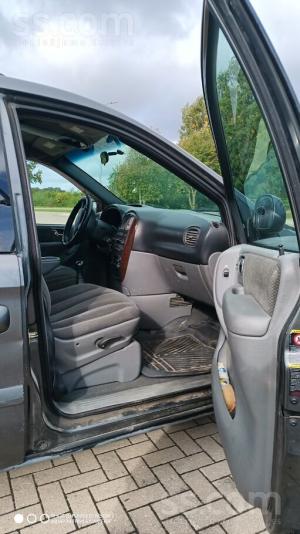 Brūns Chrysler Grand Voyager 2005 Cēsis, ar dzinēja tilpumu 2.50 L un nobraukumu 444 tūkst. km par 990 €, foto 9 vietnē AUTOMOTO.COM.LV