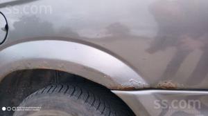 Brūns Chrysler Grand Voyager 2005 Cēsis, ar dzinēja tilpumu 2.50 L un nobraukumu 444 tūkst. km par 990 €, foto 16 vietnē AUTOMOTO.COM.LV