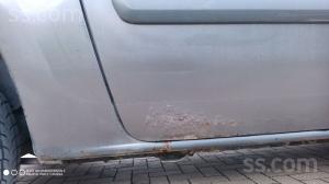 Brūns Chrysler Grand Voyager 2005 Cēsis, ar dzinēja tilpumu 2.50 L un nobraukumu 444 tūkst. km par 990 €, foto 17 vietnē AUTOMOTO.COM.LV