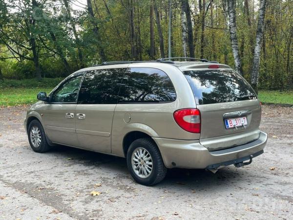 Chrysler Grand Voyager 2005 Rīga vietnē Brūns Chrysler Grand Voyager 2005 Rīga, ar dzinēja tilpumu 3.30 L un nobraukumu 0 tūkst. km par 2799 €, foto 4 vietnē AUTOMOTO.COM.LV