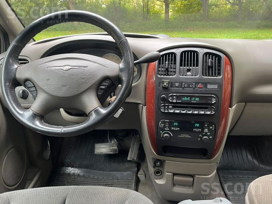 Brūns Chrysler Grand Voyager 2005 Rīga, ar dzinēja tilpumu 3.30 L un nobraukumu 0 tūkst. km par 3199 €, foto 12 vietnē AUTOMOTO.COM.LV