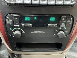 Brūns Chrysler Grand Voyager 2005 Rīga, ar dzinēja tilpumu 3.30 L un nobraukumu 0 tūkst. km par 3199 €, foto 19 vietnē AUTOMOTO.COM.LV