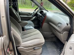 Brūns Chrysler Grand Voyager 2005 Rīga, ar dzinēja tilpumu 3.30 L un nobraukumu 0 tūkst. km par 3199 €, foto 20 vietnē AUTOMOTO.COM.LV