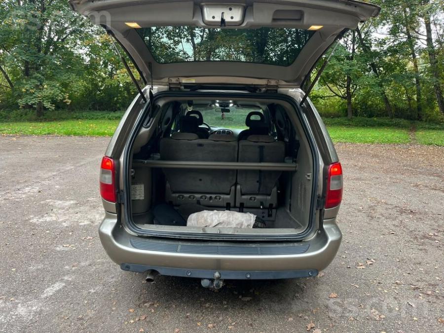 Brūns Chrysler Grand Voyager 2005 Rīga, ar dzinēja tilpumu 3.30 L un nobraukumu 0 tūkst. km par 3199 €, foto 22 vietnē AUTOMOTO.COM.LV