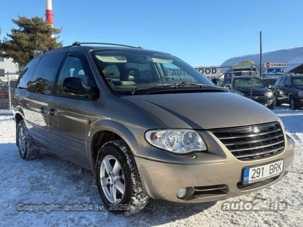 Brūns Chrysler Grand Voyager 2005 Tallina, ar dzinēja tilpumu 2.80 L un nobraukumu 238 tūkst. km par 4250 €, foto 2 vietnē AUTOMOTO.COM.LV