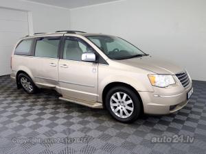 Brūns Chrysler Grand Voyager 2008 Tallina, ar dzinēja tilpumu 2.80 L un nobraukumu 213 tūkst. km par 1499 €, foto  vietnē AUTOMOTO.COM.LV