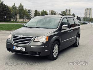 Коричневый Крайслер Гранд Вояджер 2010 в Таллин, объемом двигателя 2.80 л и пробегом 288 тыс. км за 4990 €, фото  на AUTOMOTO.COM.LV