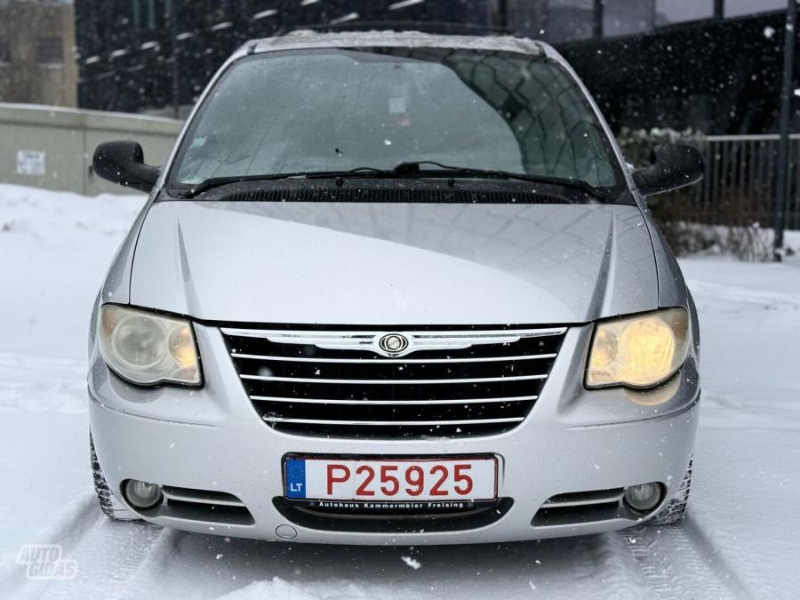 Chrysler Grand Voyager 2008 Viļņa, ar dzinēja tilpumu 2.80 L un nobraukumu 286 tūkst. km par 999 €, foto 2 vietnē AUTOMOTO.COM.LV