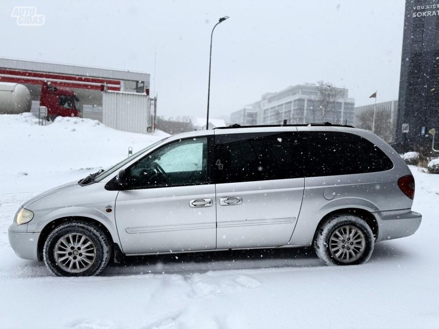 Chrysler Grand Voyager 2008 Viļņa, ar dzinēja tilpumu 2.80 L un nobraukumu 286 tūkst. km par 999 €, foto 7 vietnē AUTOMOTO.COM.LV