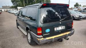 Zaļš Chrysler Grand Voyager 1994 Rīga, ar dzinēja tilpumu 3.30 L un nobraukumu 313 tūkst. km par 1000 €, foto 7 vietnē AUTOMOTO.COM.LV