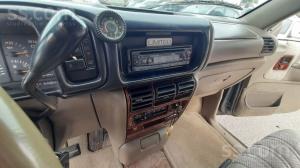 Zaļš Chrysler Grand Voyager 1994 Rīga, ar dzinēja tilpumu 3.30 L un nobraukumu 313 tūkst. km par 1000 €, foto 24 vietnē AUTOMOTO.COM.LV