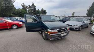 Zaļš Chrysler Grand Voyager 1994 Rīga, ar dzinēja tilpumu 3.30 L un nobraukumu 313 tūkst. km par 1000 €, foto 27 vietnē AUTOMOTO.COM.LV
