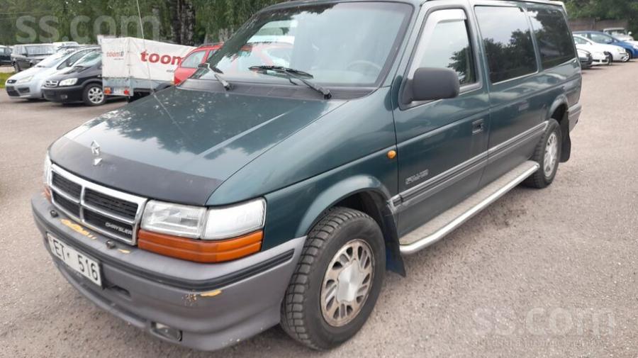 Zaļš Chrysler Grand Voyager 1994 Rīga, ar dzinēja tilpumu 3.30 L un nobraukumu 313 tūkst. km par 1000 €, foto 31 vietnē AUTOMOTO.COM.LV