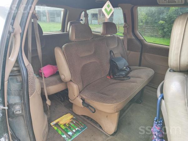 Zaļš Chrysler Grand Voyager 1999 Jelgava, ar dzinēja tilpumu 3.30 L un nobraukumu 452 tūkst. km par 1500 €, foto 6 vietnē AUTOMOTO.COM.LV