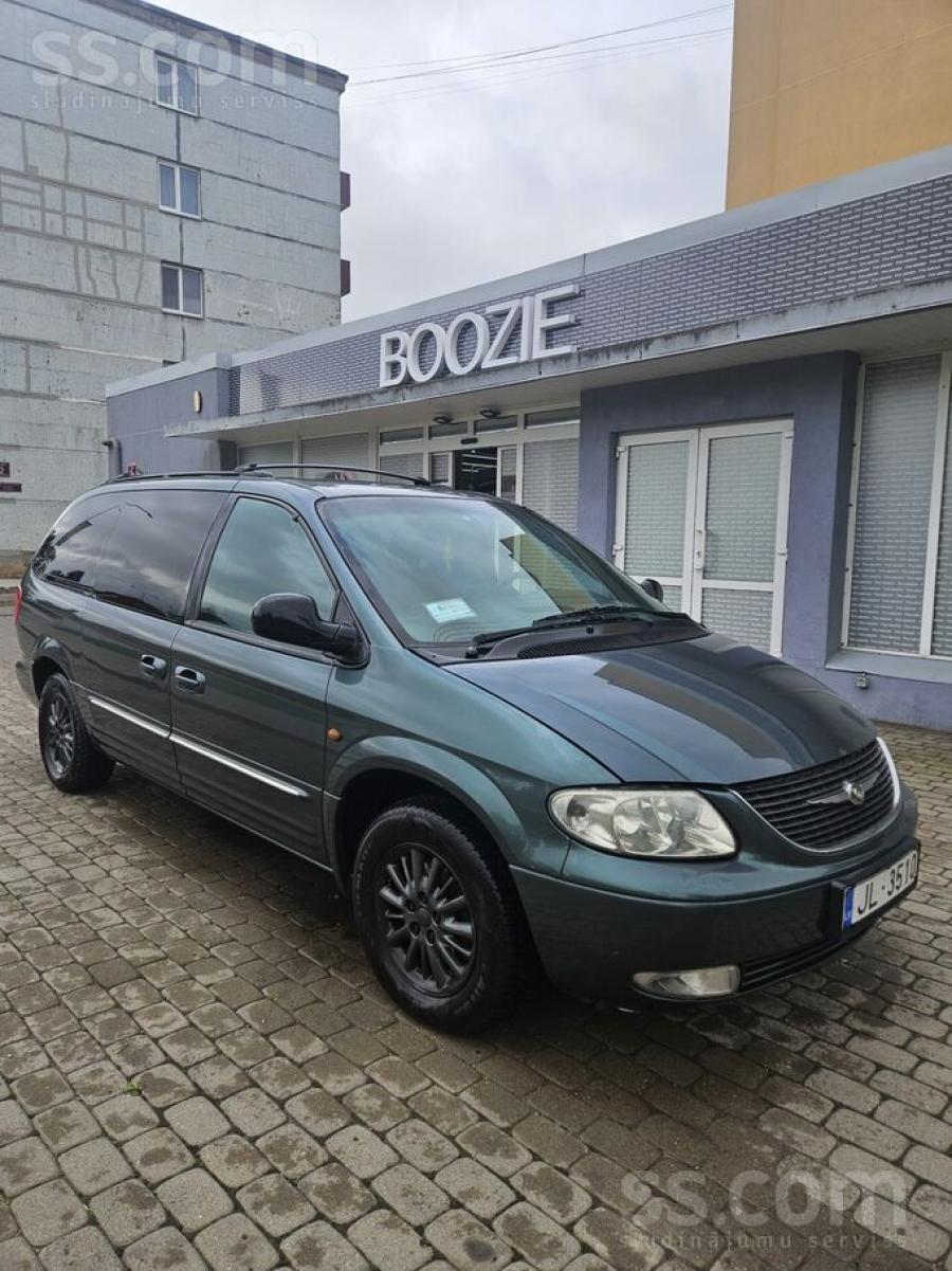 Zaļš Chrysler Grand Voyager 2004 Rīga, ar dzinēja tilpumu 3.30 L un nobraukumu 392 tūkst. km par 2300 €, foto 3 vietnē AUTOMOTO.COM.LV