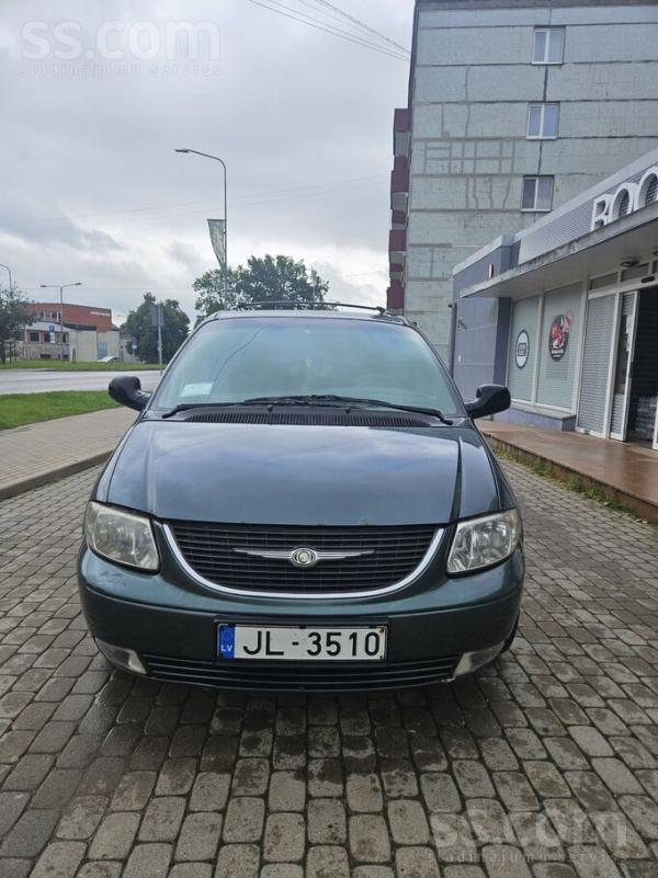 Zaļš Chrysler Grand Voyager 2004 Rīga, ar dzinēja tilpumu 3.30 L un nobraukumu 392 tūkst. km par 2300 €, foto 5 vietnē AUTOMOTO.COM.LV