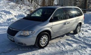 Grey Chrysler Grand Voyager 2006 in Tallinn, with an engine capacity of 2.80 L and mileage of 277 thousand km for 1399 €, photo 3 on AUTOMOTO.COM.LV