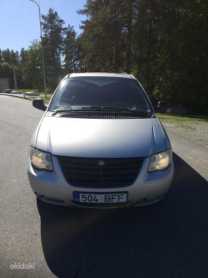 Pelēks Chrysler Grand Voyager 2007 Tallina, ar dzinēja tilpumu 2.80 L un nobraukumu 415 tūkst. km par 1450 €, foto 11 vietnē AUTOMOTO.COM.LV
