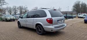 Grey Chrysler Grand Voyager 2002 in Valmiera, with an engine capacity of 3.30 L and mileage of 380 thousand km for 1900 €, photo 5 on AUTOMOTO.COM.LV