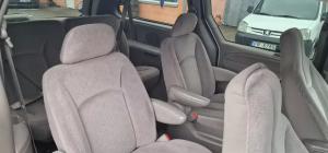 Grey Chrysler Grand Voyager 2002 in Valmiera, with an engine capacity of 3.30 L and mileage of 380 thousand km for 1900 €, photo 13 on AUTOMOTO.COM.LV