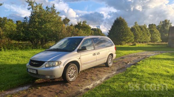 Pelēks Chrysler Grand Voyager 2002 Kuldīga, ar dzinēja tilpumu 2.50 L un nobraukumu 393 tūkst. km par 2000 €, foto 10 vietnē AUTOMOTO.COM.LV