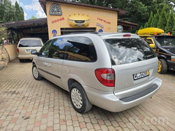 Pelēks Chrysler Grand Voyager 2003 Ogre, ar dzinēja tilpumu 2.50 L un nobraukumu 260 tūkst. km par 3000 €, foto 6 vietnē AUTOMOTO.COM.LV