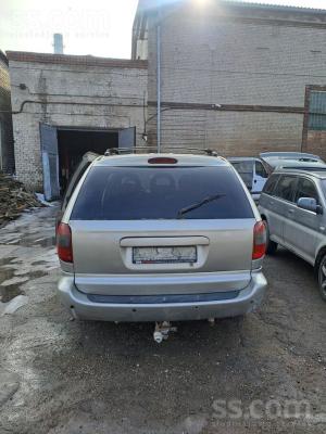 Pelēks Chrysler Grand Voyager 2004 Liepāja, ar dzinēja tilpumu 3.30 L un nobraukumu 402 tūkst. km par 830 €, foto 6 vietnē AUTOMOTO.COM.LV