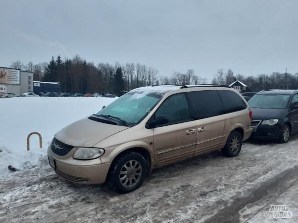 Pelēks Chrysler Grand Voyager 2005 Kauņa, ar dzinēja tilpumu 3.80 L un nobraukumu 250 tūkst. km par 500 €, foto 2 vietnē AUTOMOTO.COM.LV