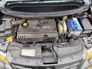 Grey Chrysler Grand Voyager 2005 in Telschi, with an engine capacity of 2.50 L and mileage of 307 thousand km for 1000 €, photo 19 on AUTOMOTO.COM.LV