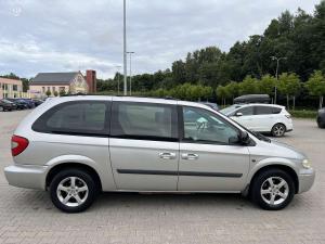 Grey Chrysler Grand Voyager 2005 in Klaipeda, with an engine capacity of 3.30 L and mileage of 212 thousand km for 2999 €, photo 14 on AUTOMOTO.COM.LV